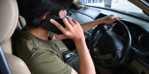 New California Law Bans Holding Phone While Driving
